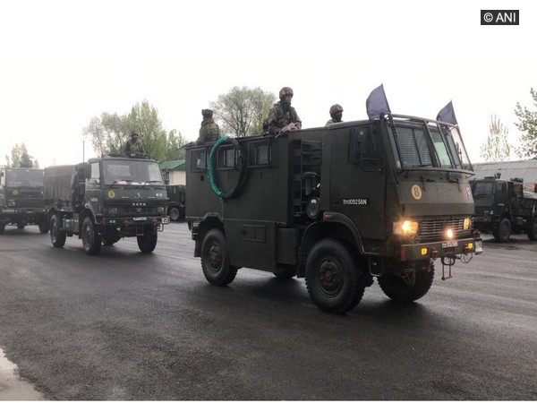 For People-Friendly looks, Army turns flags 'Red' to ‘Blue’ - Kashmir ...